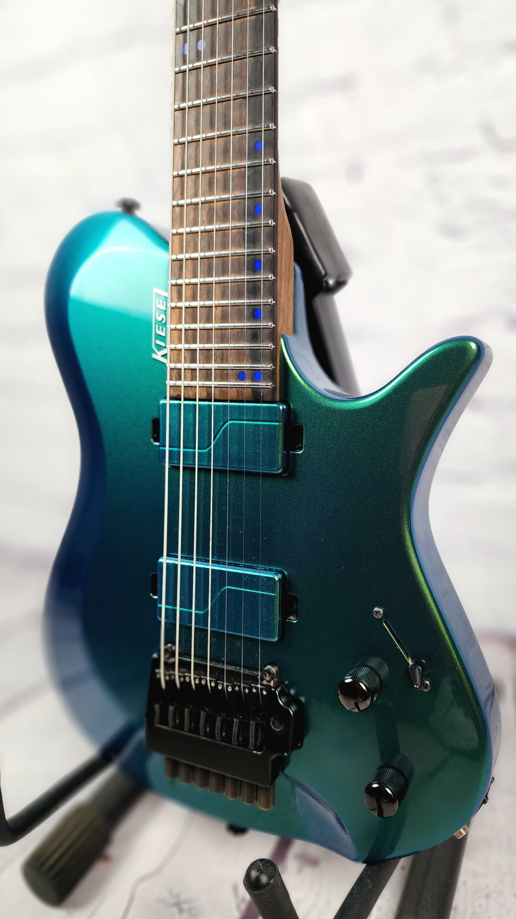 USED Kiesel Zeus Trem 7 String Headless Electric Guitar Green Color Sh ...