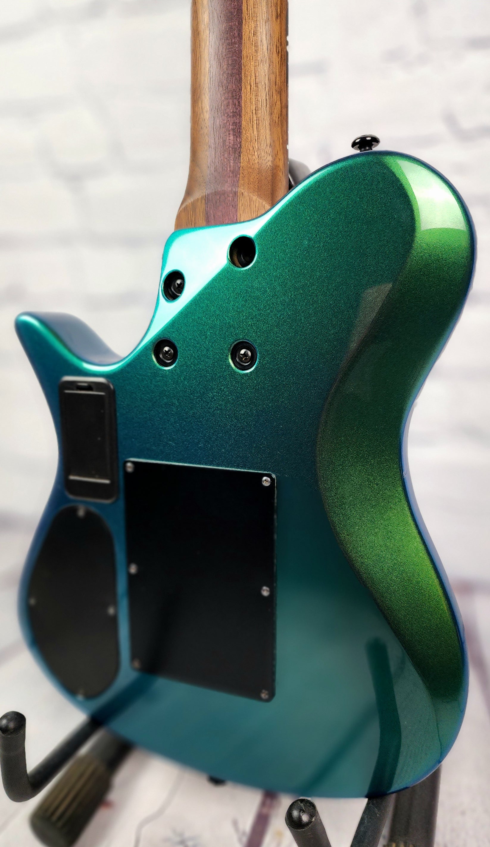 USED Kiesel Zeus Trem 7 String Headless Electric Guitar Green Color Sh ...