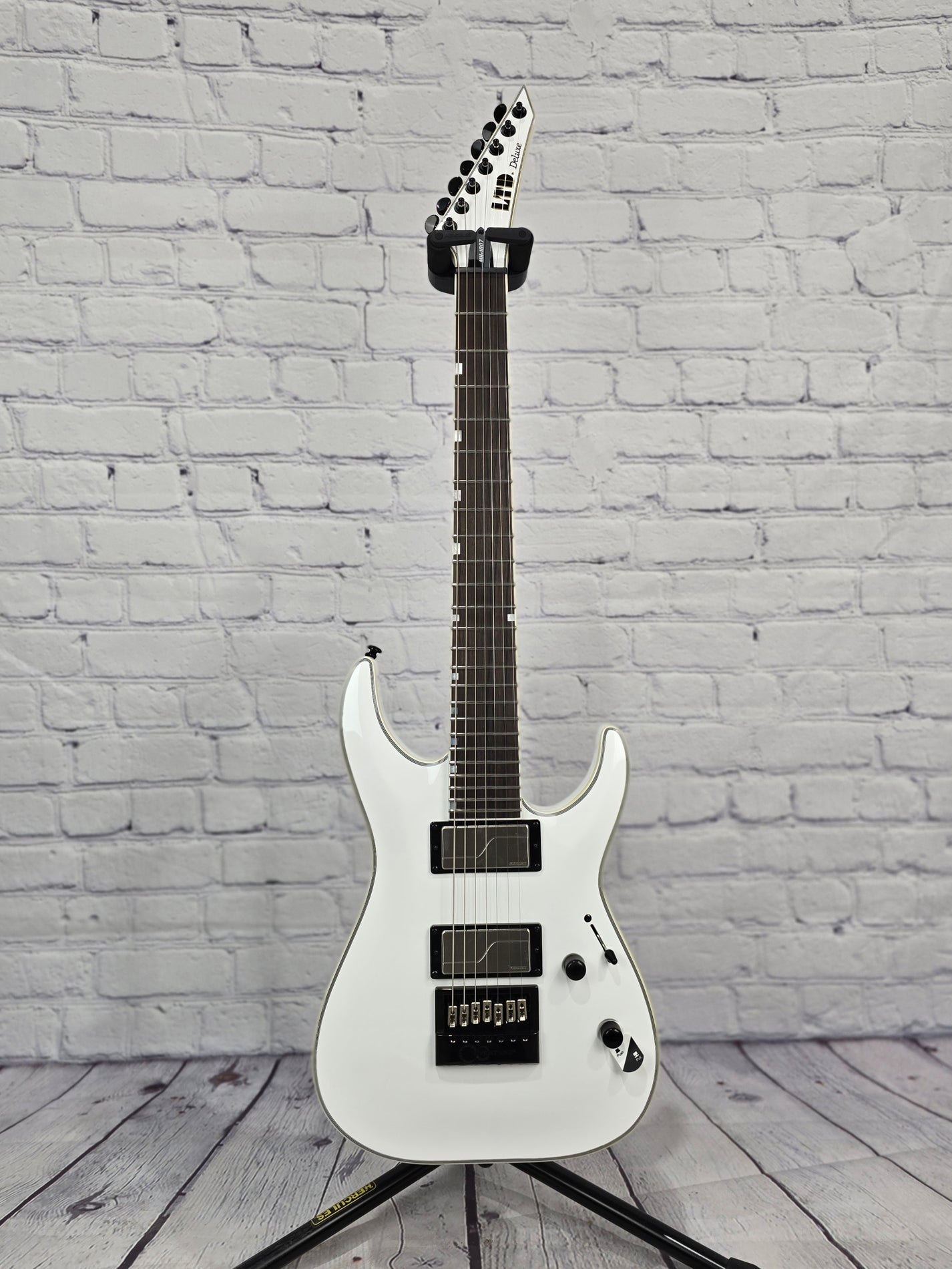 ESP LTD MH-1007 ET Evertune 7 String Electric Guitar Snow White ...