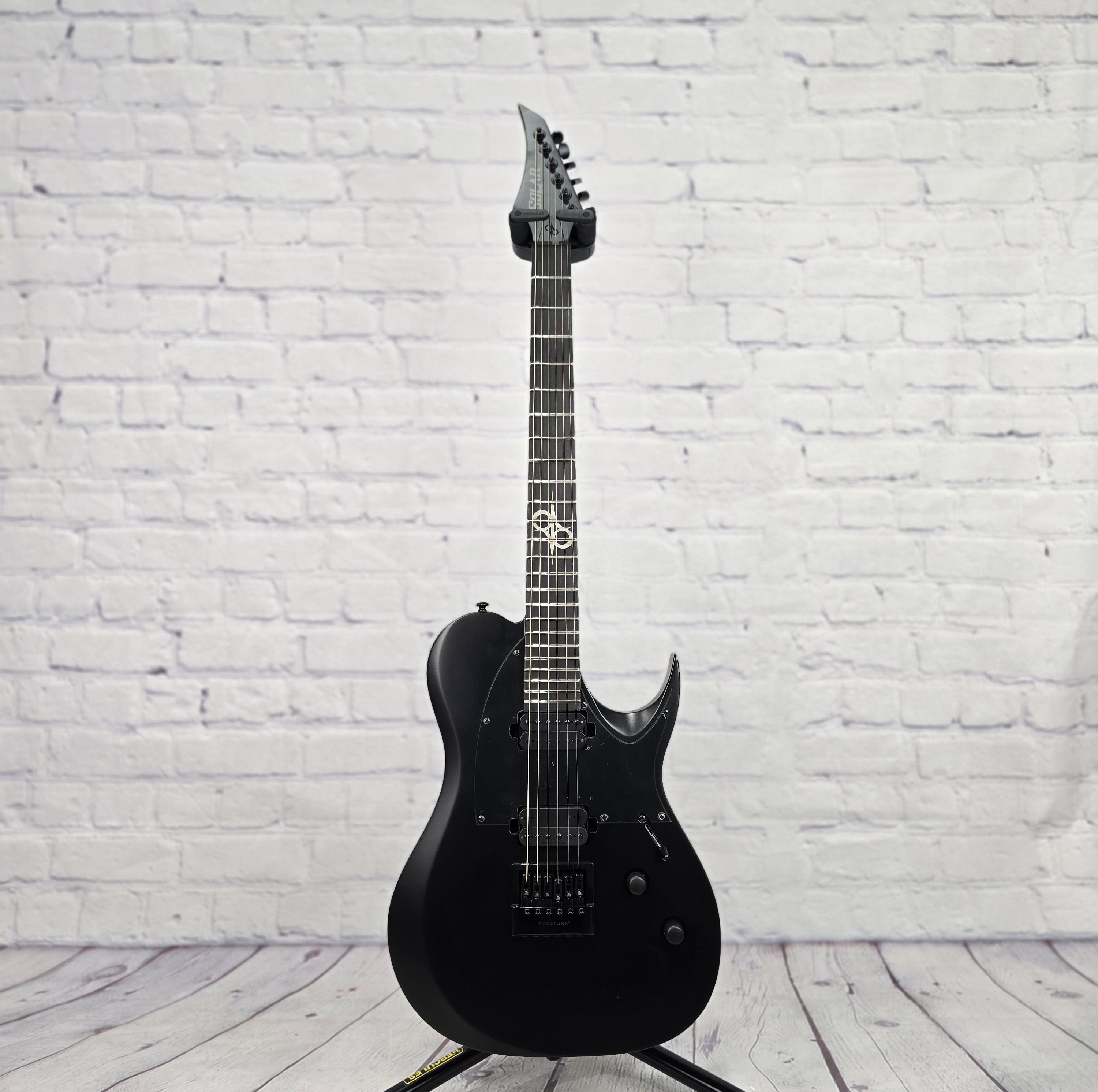 USED Solar T1.6C Evertune 6 String Electric Guitar Carbon Black Matte ...