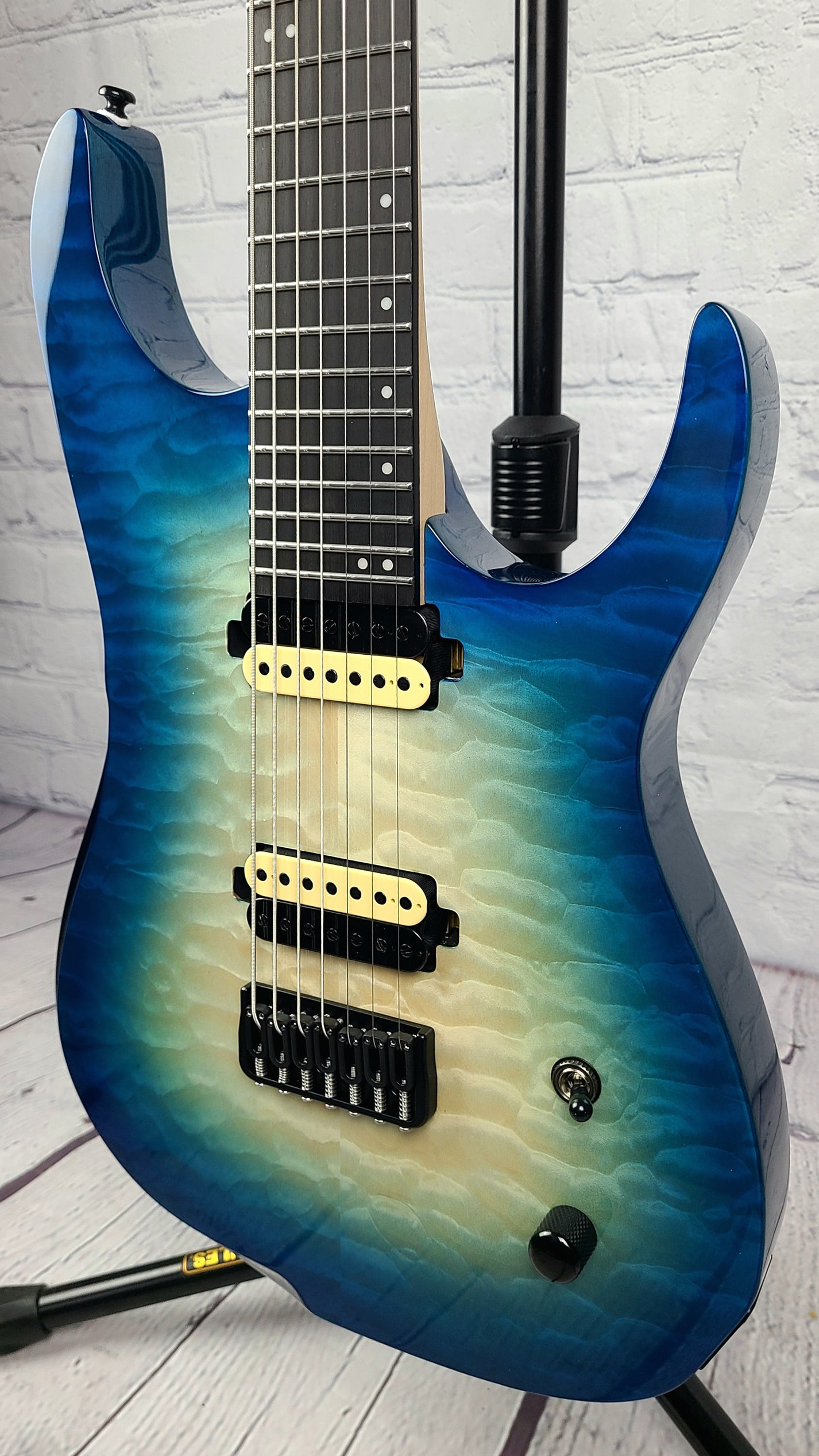 Cerberus Guitars Erebus 7 String Quilt Top Ocean Burst Electric Guitar ...
