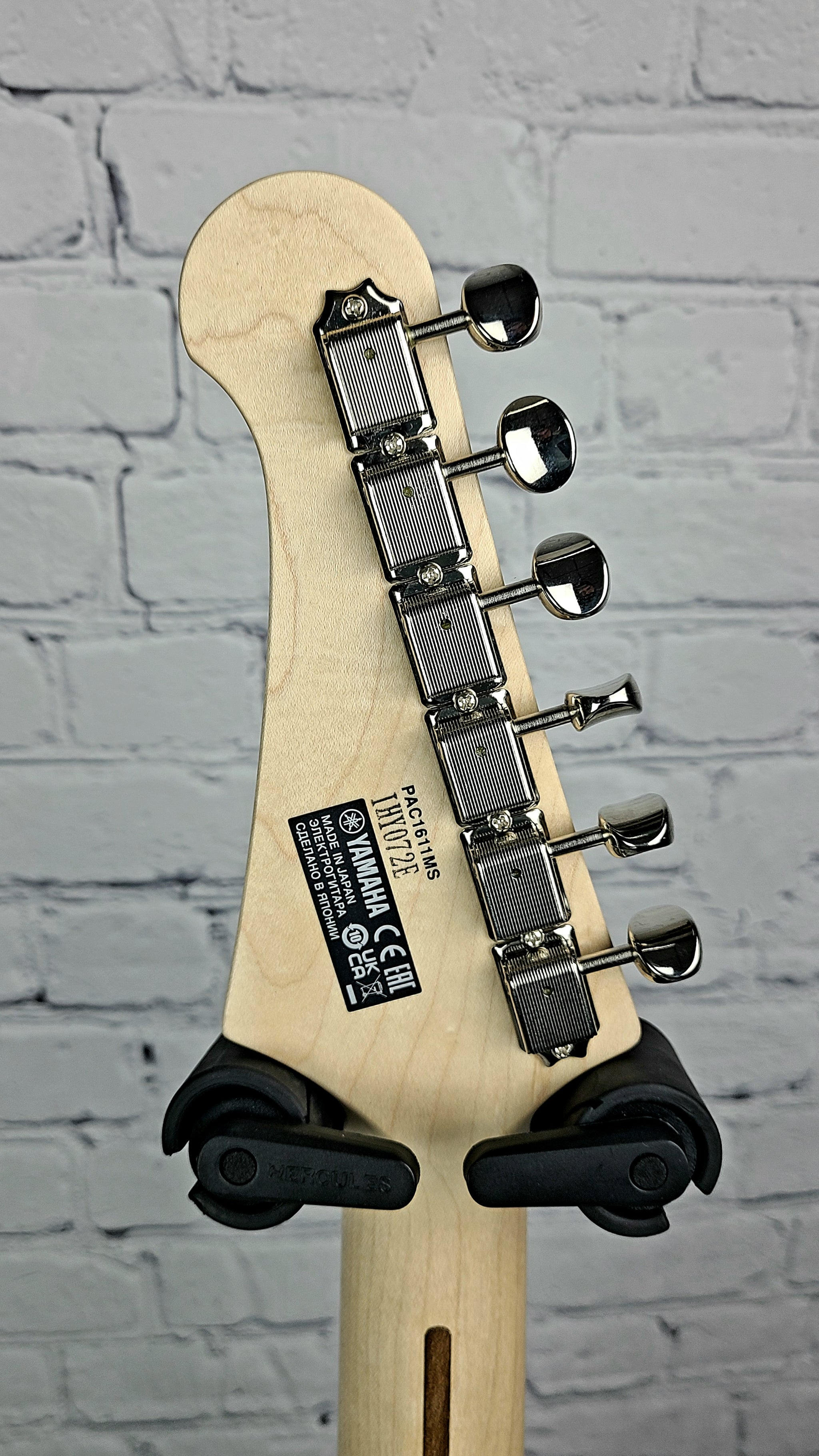 Yamaha PAC1611MS Pacifica Mike Stern Electric Guitar Seymour Duncans M ...