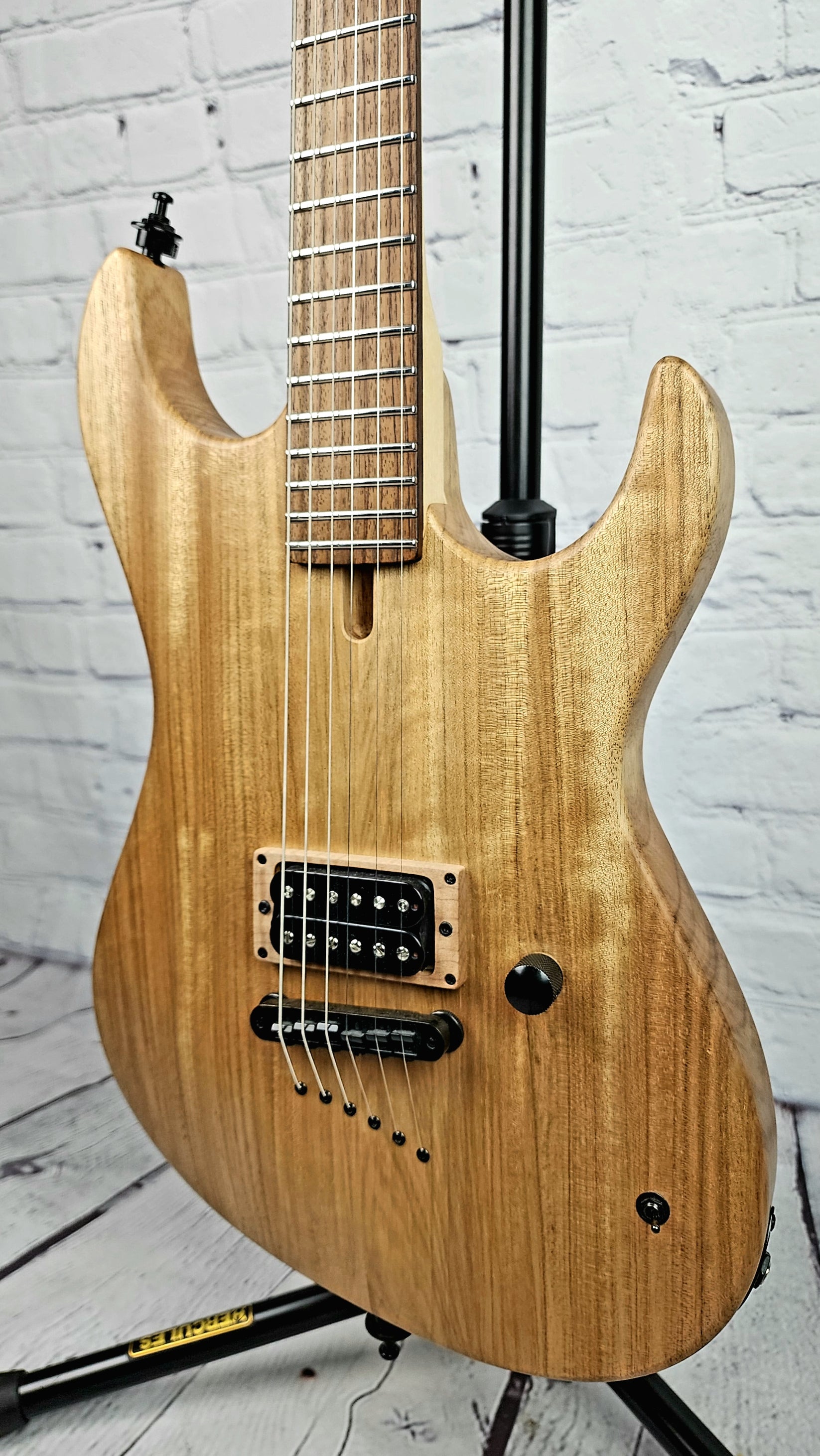 MacPherson Guitars The Rogue Electric Guitar Natural Made in Canada ...