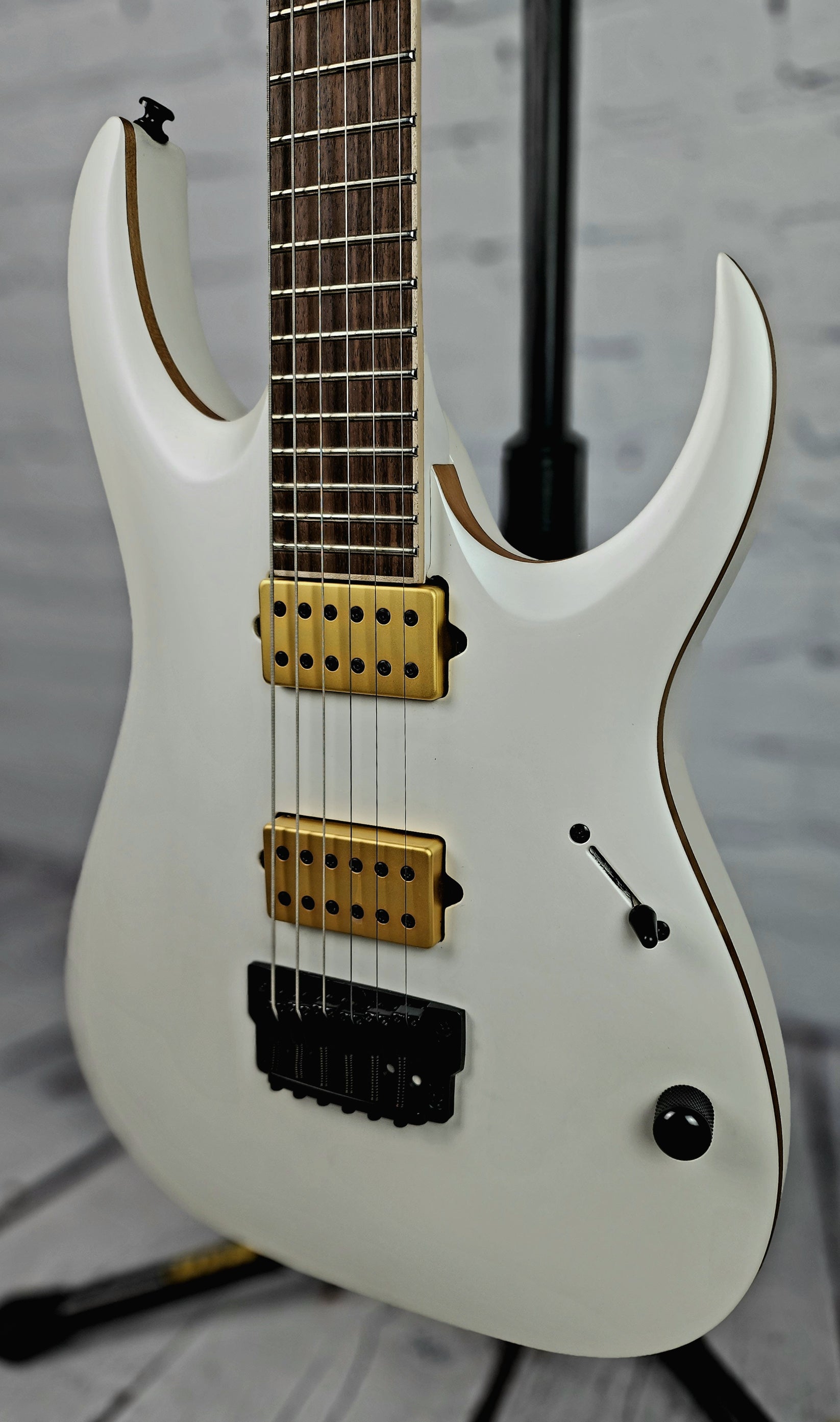 Ibanez JBM10FX PWM Jake Bowen Signature 6 String Electric Guitar Pearl ...